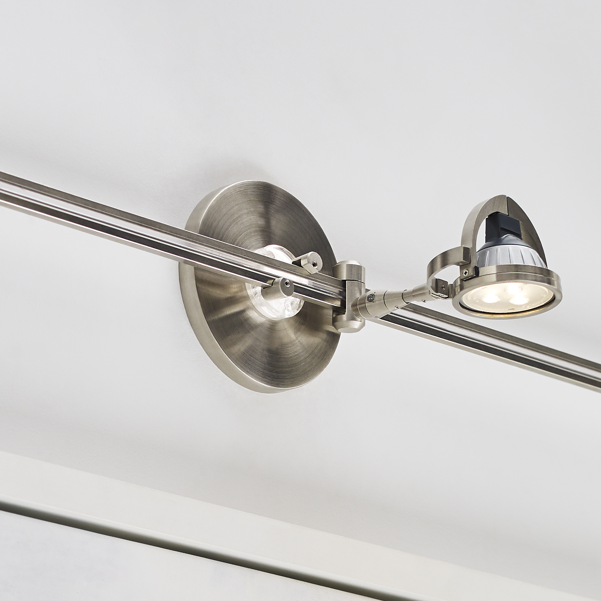 Wall Monorail Lighting System