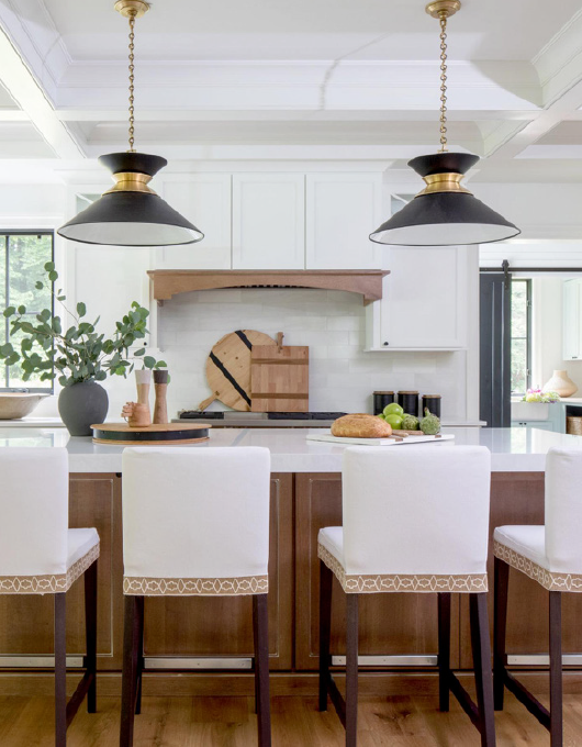 Signature Designer Light Fixtures | Experience Visual Comfort & Co.