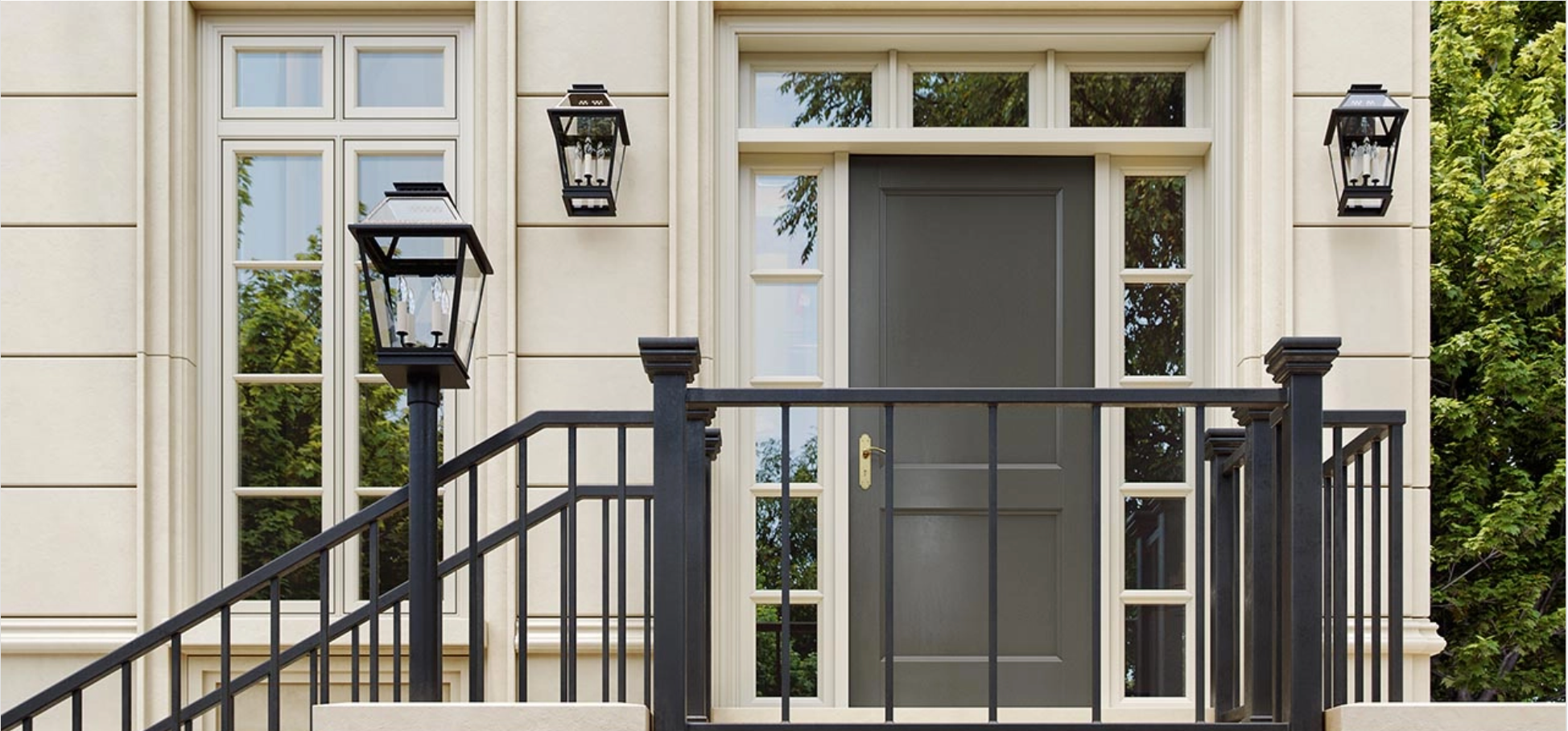 Selecting the Best Light Post for Your Front Yard