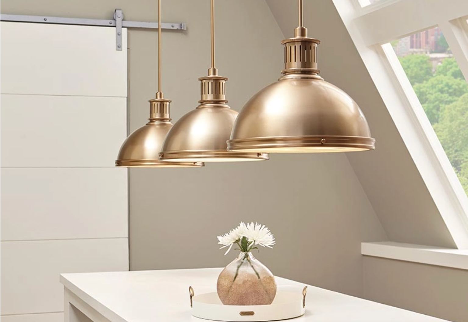 A Guide to Kitchen Island Pendant Lights Height & Placement