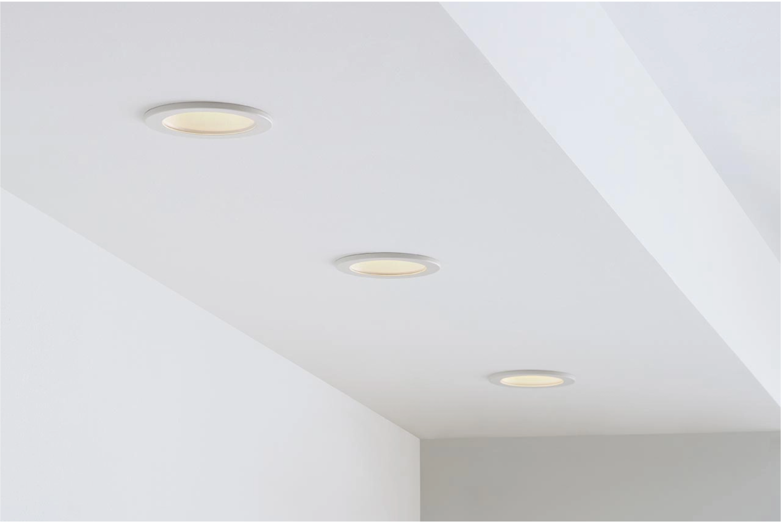 Creative Ways to Use Ambient Lighting for a Cozy Vibe