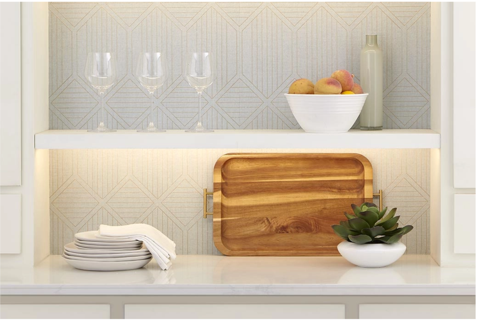 Creative Ways to Use Ambient Lighting for a Cozy Vibe