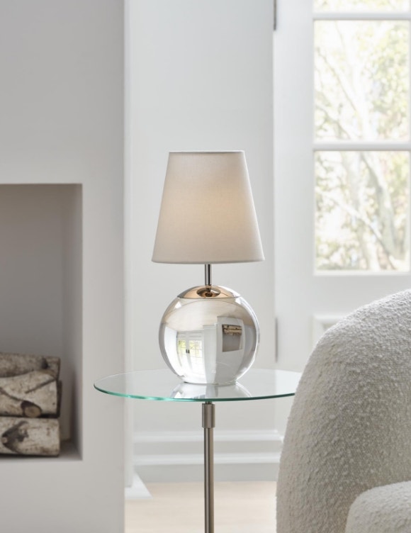 Signature Designer Lighting | Experience Visual Comfort & Co.