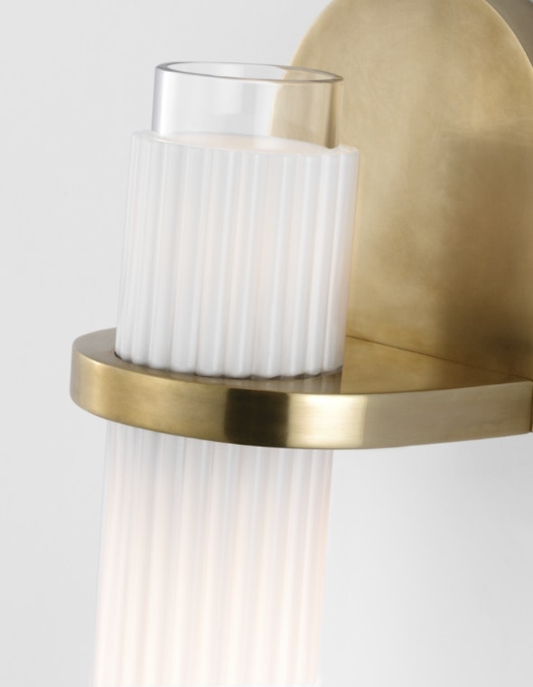 Signature Designer Light Fixtures | Experience Visual Comfort & Co.